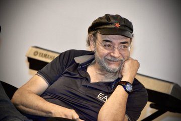 Homenaje al escritor Óscar de la Borbolla en Bellas Artes por sus 70 ...