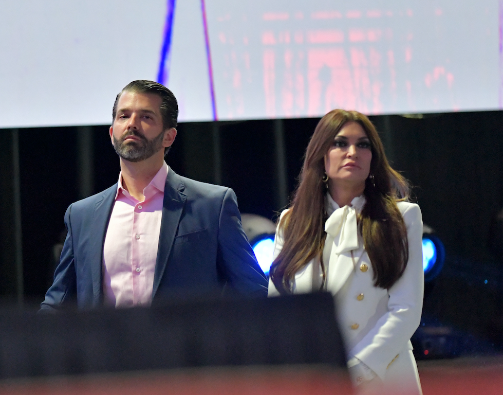 Critican a Donald Trump Jr, por cazar aves protegidas - El Sur Acapulco ...