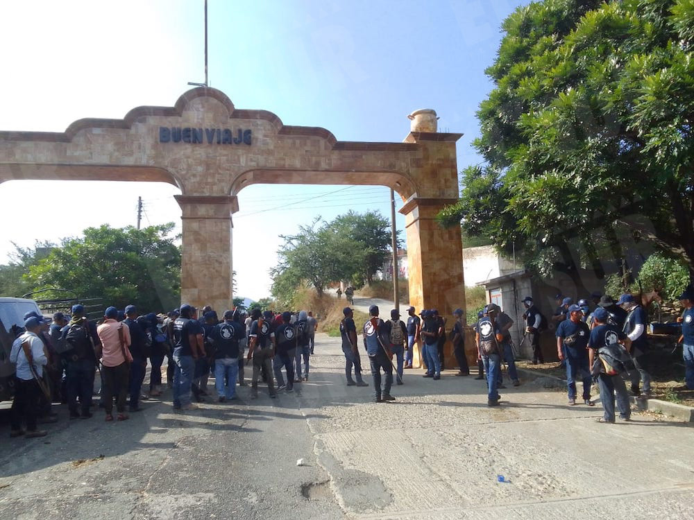 Incursionan comunitarios de Tlacotepec en Apaxtla para exigir la ...