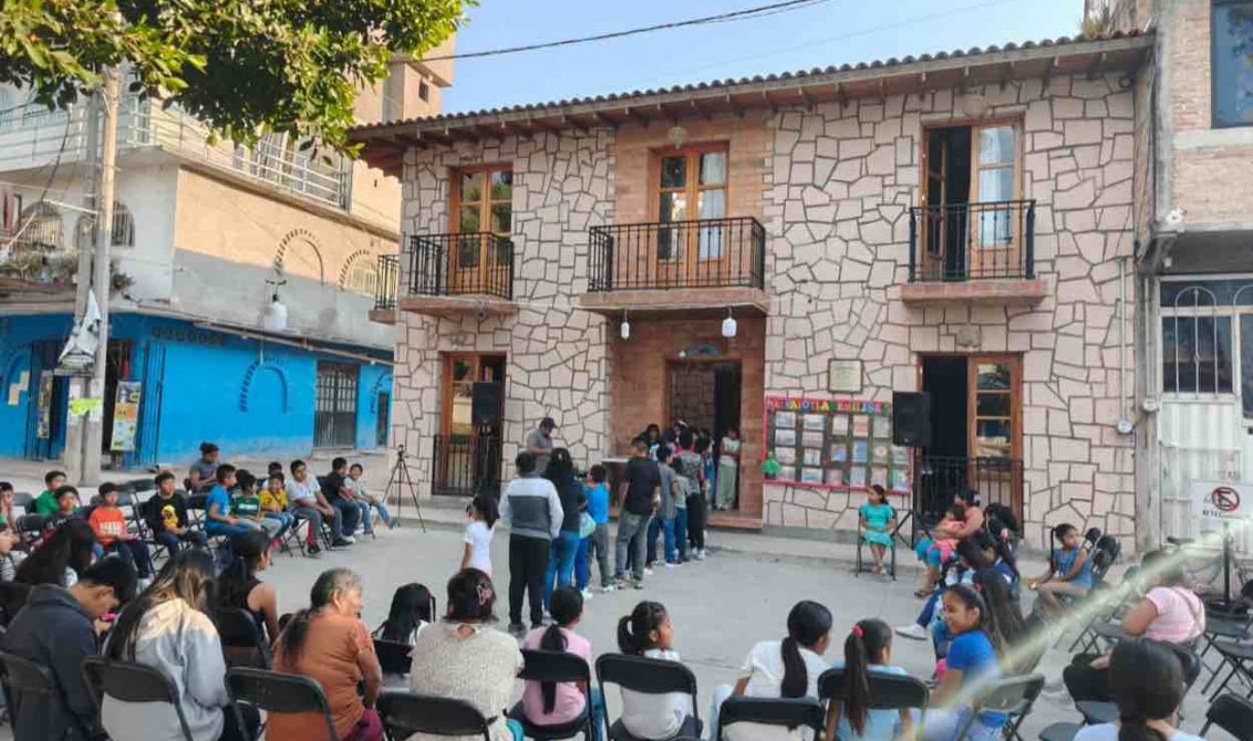 El Centro Cultural Teponastle, depositario de la lengua y el ...