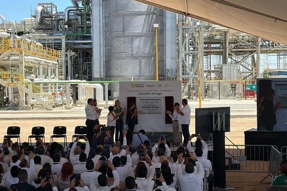 Inaugura Sheinbaum planta de la CFE en Mexicali - El Sur Acapulco ...